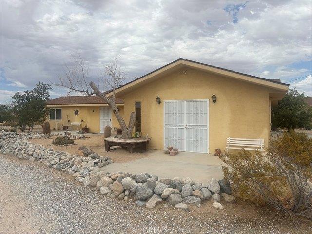 3255 Sunset Rd, Joshua Tree, CA 92252