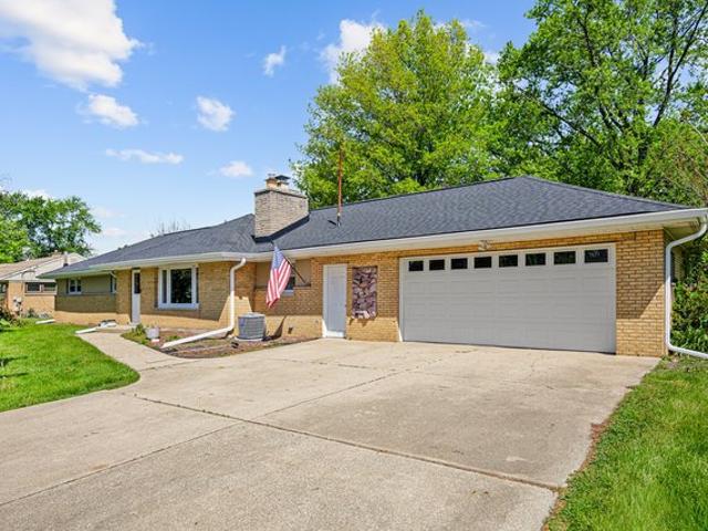 3256 Otto St, Lansing, IL 60438