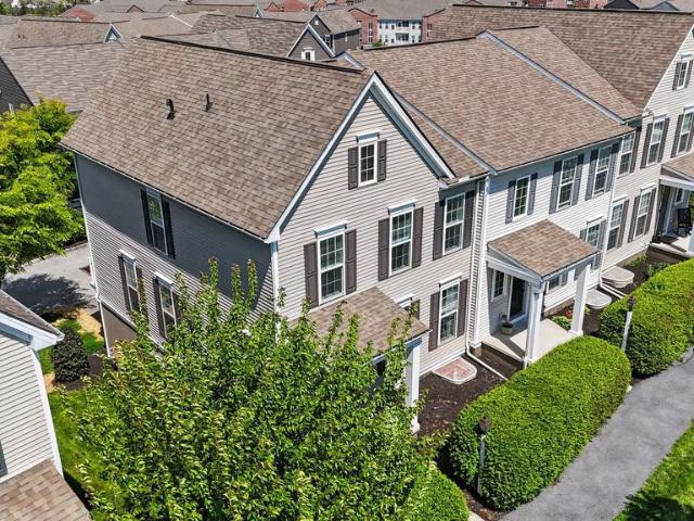3256 Lark Way