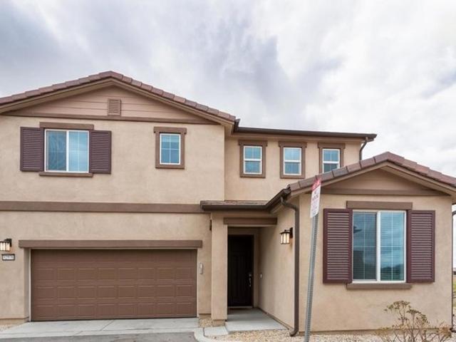 32576 Crystal Cove Ct, Winchester, CA 92596