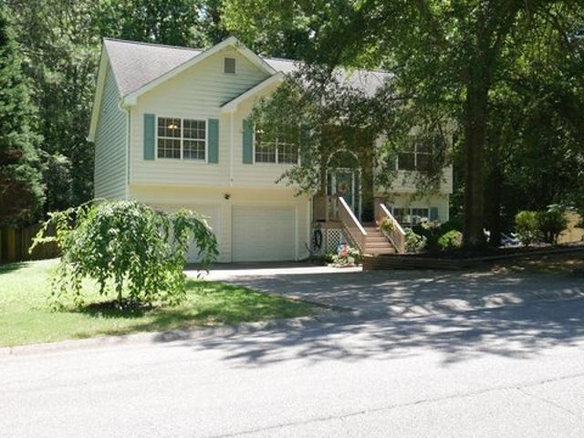3257 Camens Way NE, Buford, GA 30519