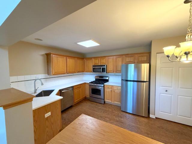 3257 Cool Springs Court