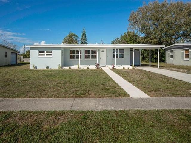 3257 Crestwood Dr, Port Charlotte, FL 33952