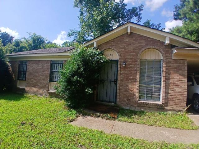 3258 flower valley ave