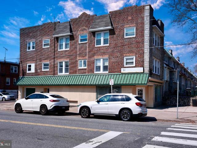 3258 Wellington Street