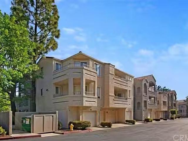 32597719 1980 Las Colinas Cir