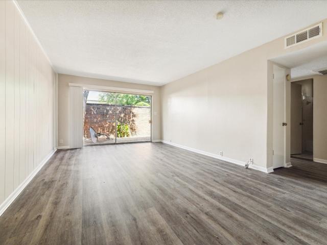 3259 Branard St, Unit 7, Houston, TX 77098 | MLS #91019