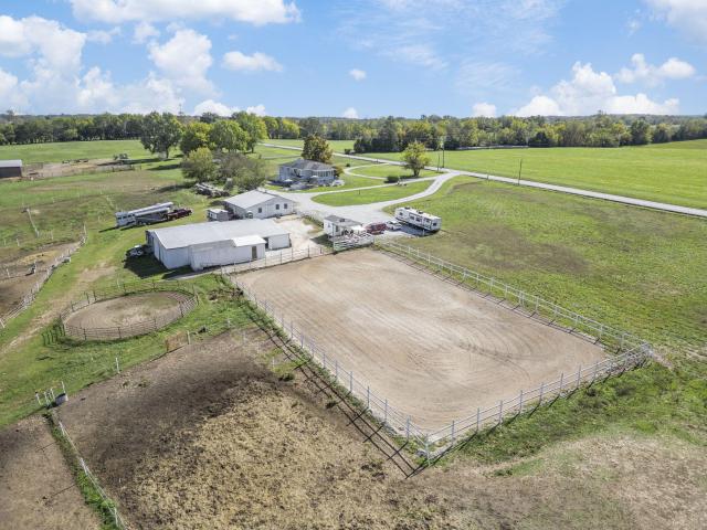 3259 W Farm Rd 60