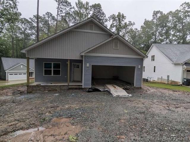 3259 Yorkshire Cir, Sanford, NC 27332