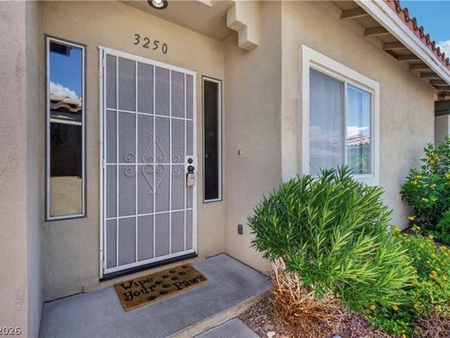 3250 Mystic Ridge Ct, Las Vegas, NV 89129