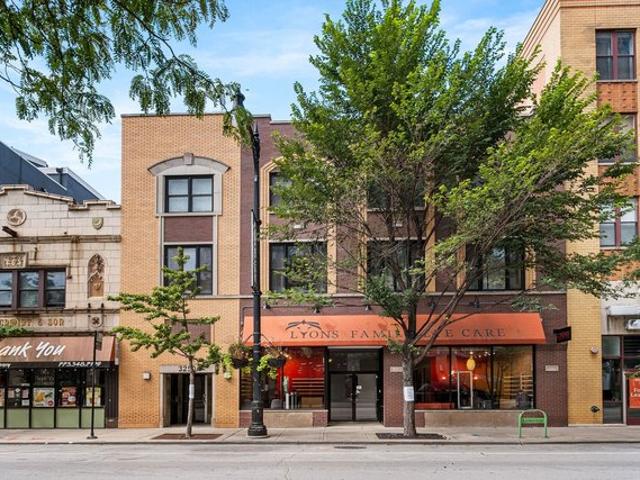 3250 N Lincoln Ave Apt C, Chicago, IL 60657