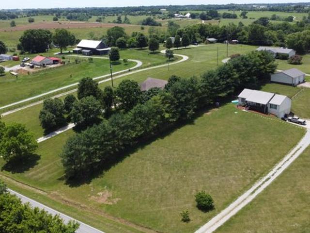 3250 Osborne Rd, Mount Sterling, KY 40353