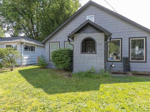 3250 Abrams Ave NE, Salem, OR 97301