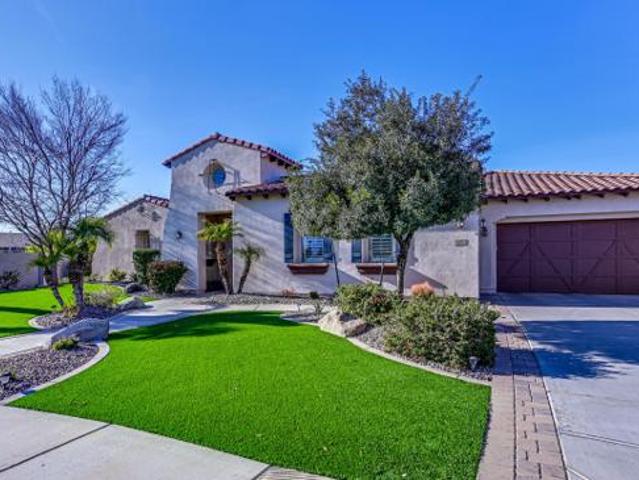 3250 E Cedar Dr, Chandler, AZ 85249
