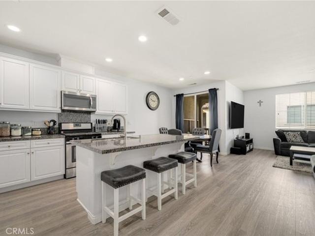 3250 E Yountville Dr Unit 10, Ontario, CA 91761
