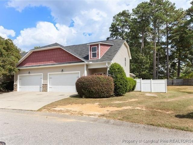 3250 Gettysburg Dr, Fayetteville, NC 28301