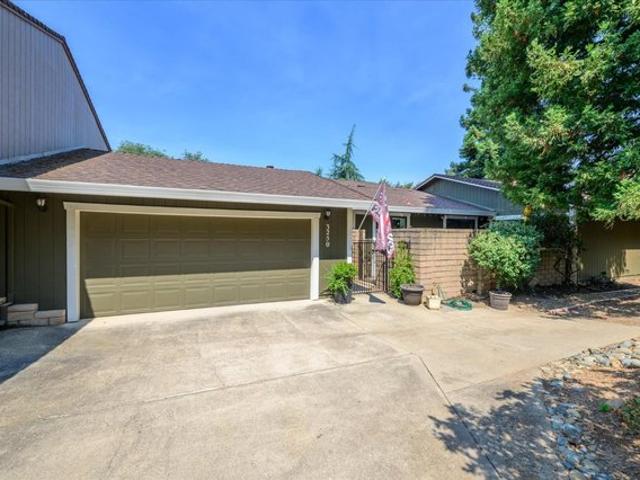 3250 Heights Dr, Cameron Park, CA 95682