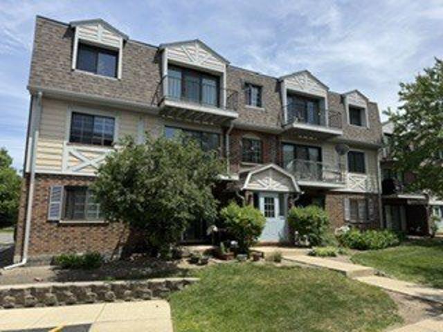 3250 Sanders Rd Apt 10C, Northbrook, IL 60062