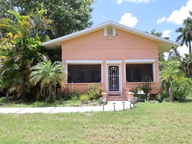 3250 Taylor Rd, Punta Gorda, FL 33950