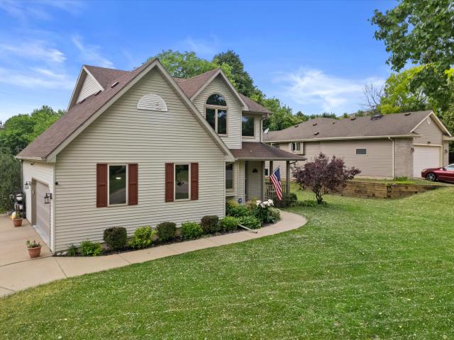 3250 Wood Rd
