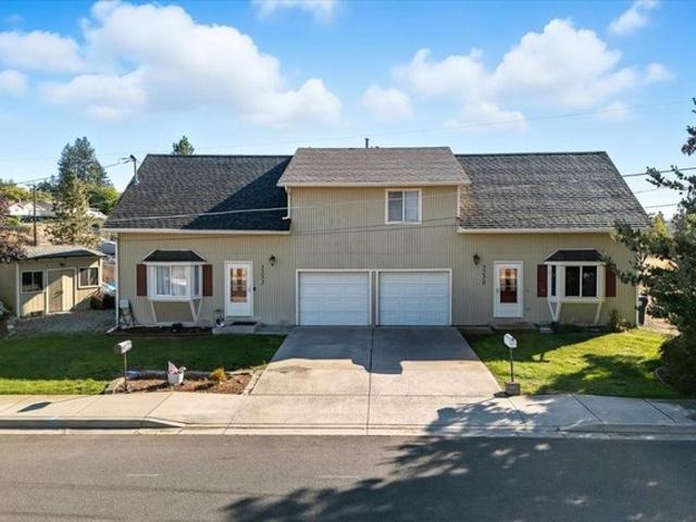 3250 3 N Ash Pl, Spokane, WA 99205