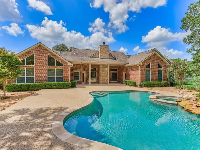 32510 Edgewater Drive