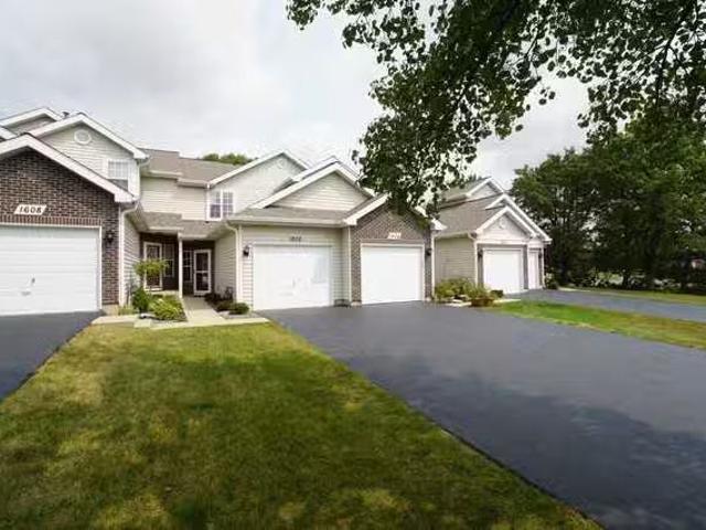 32511943 1606 Woodhaven Ct #1606