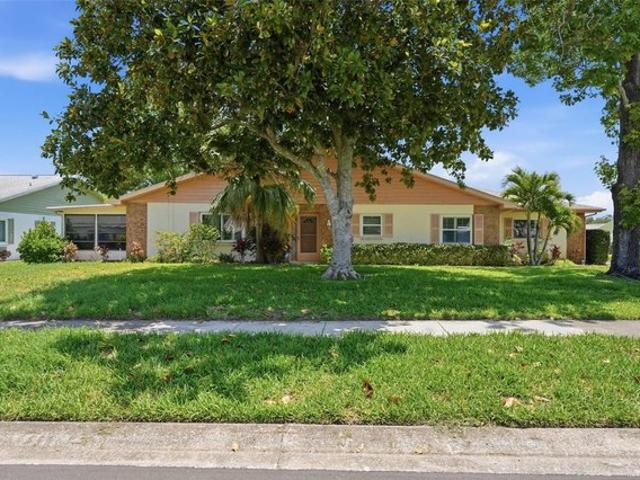 3251 McMath Dr, Palm Harbor, FL 34684