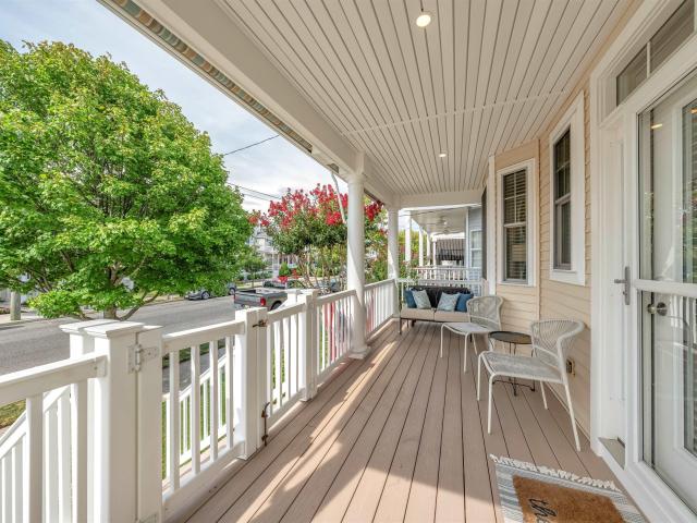 3251 Asbury Ave