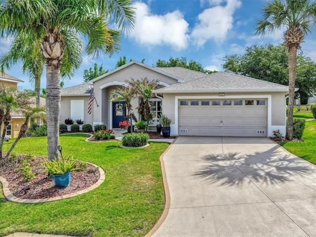 3251 Kingston Way, Tavares, FL 32778