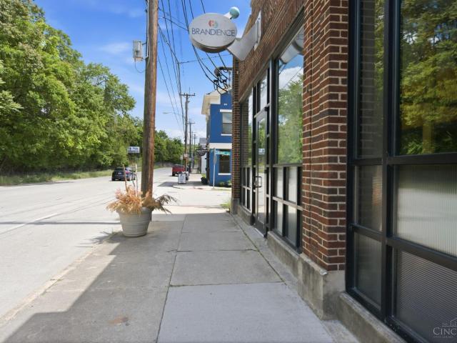 3251 Riverside Drive