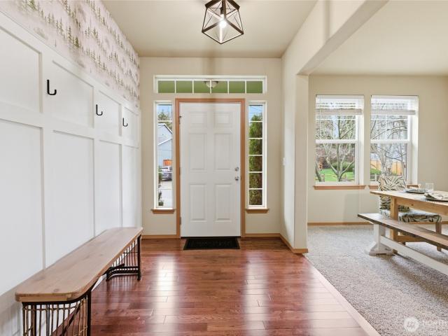 3251 S 375th Place