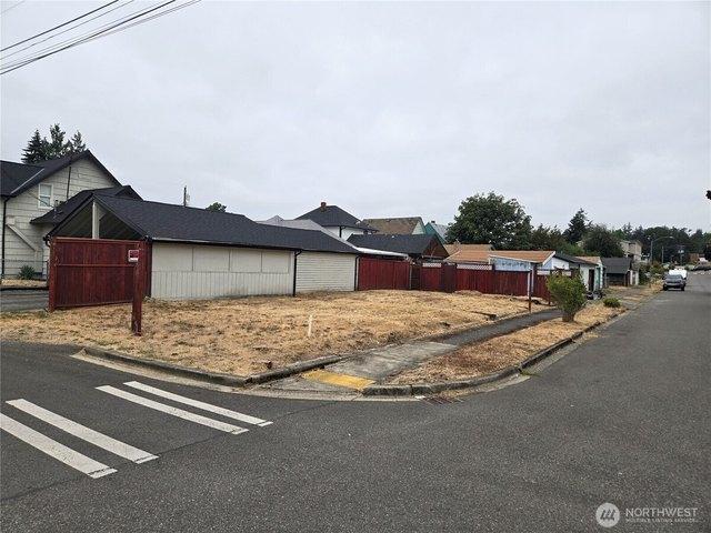 3251 S 58th, Tacoma, WA 98409