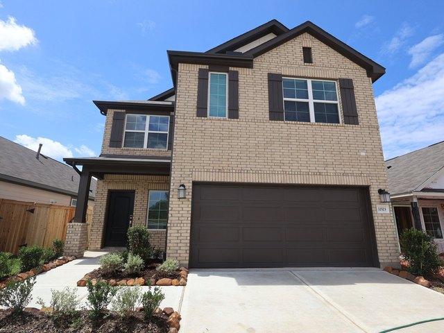 32523 Midsummer Dr, Fulshear, TX 77441