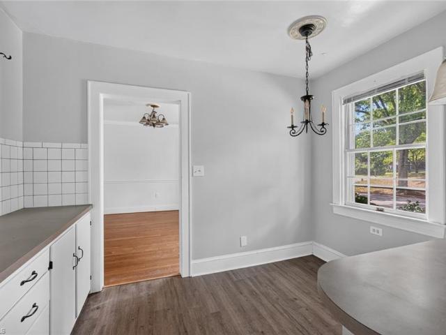 3252 Main Street