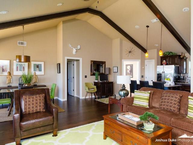 3252 Bentley Ridge