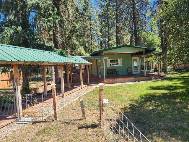 3252 Circle Dr, Valley, WA 99181