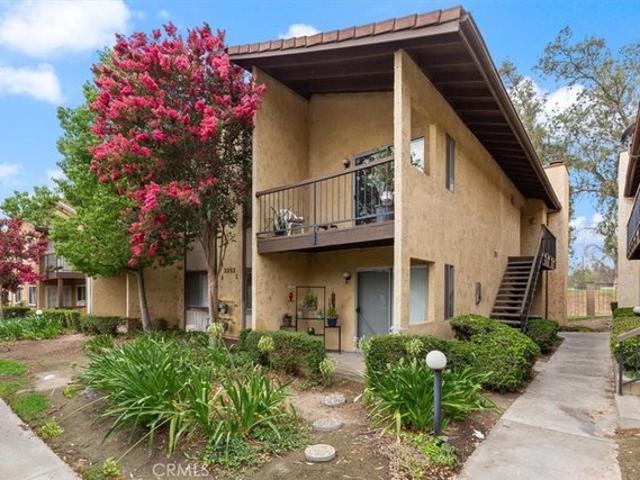 3252 Little Mountain Dr Apt D, San Bernardino, CA 92405