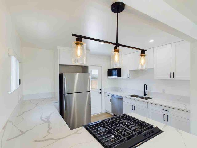 3252 3254 Jemez Dr 2 Bedroom Apartment for Rent at 3252 Jemez Dr, San Diego, CA 92117 Bay Ho