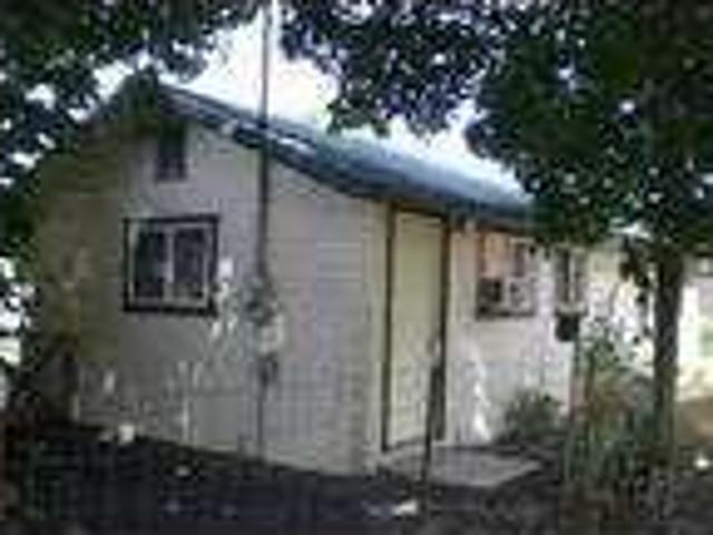 $325 / 1br Available Nov. 14th 1/2 Idaho St. Kamiah 1br bedroom