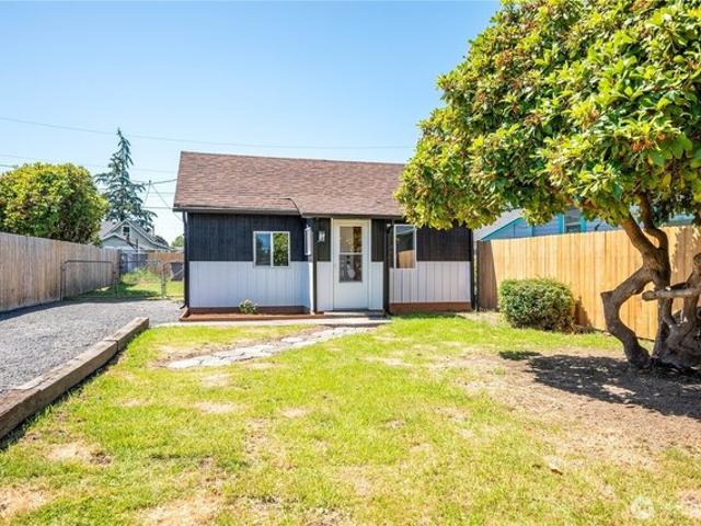 325 23rd Ave, Longview, WA 98632