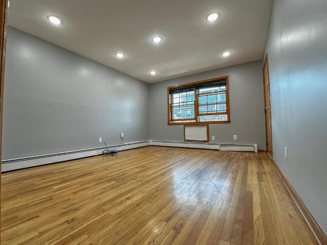 325 327 John St Unit 5, Elizabeth, US, NJ