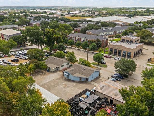 325 & 331 E Main Street