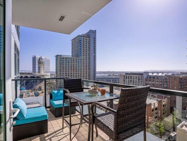 325 7th Ave 1306 San Diego, CA 92101