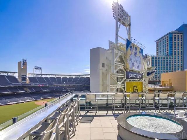 325 7th Ave Unit 610, San Diego, US, CA
