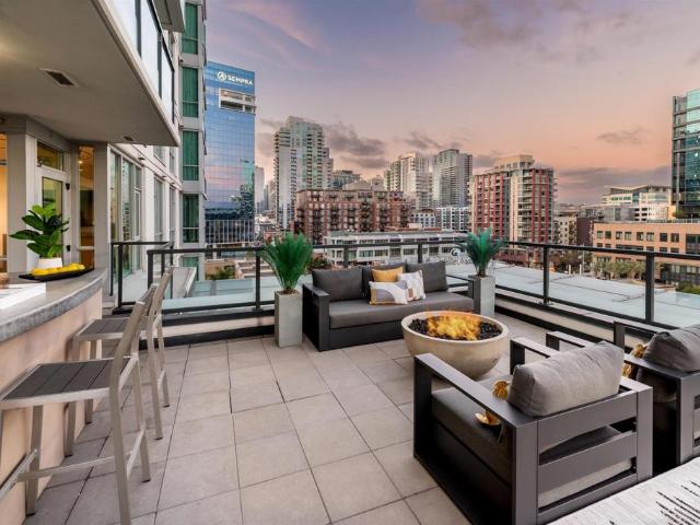 325 7Th Avenue 803