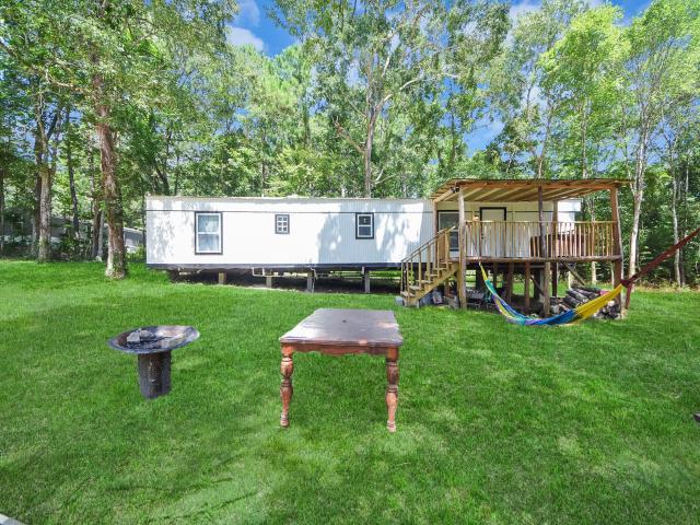 325 County Road 2113
