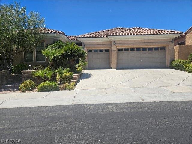 325 Corsicana St, Las Vegas, NV 89138