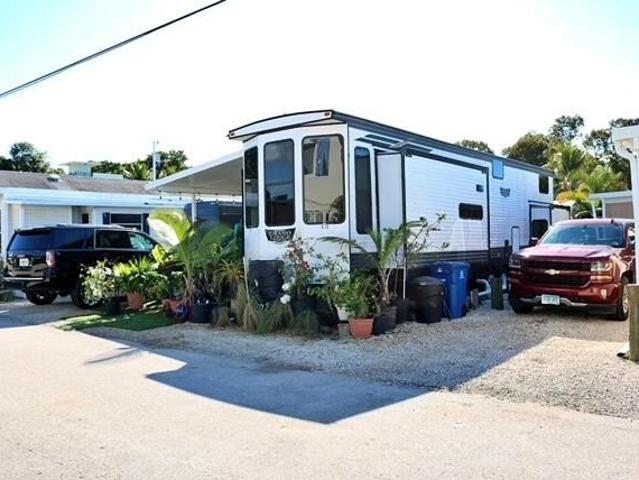 325 Calusa St Unit 475, Key Largo, FL 33037