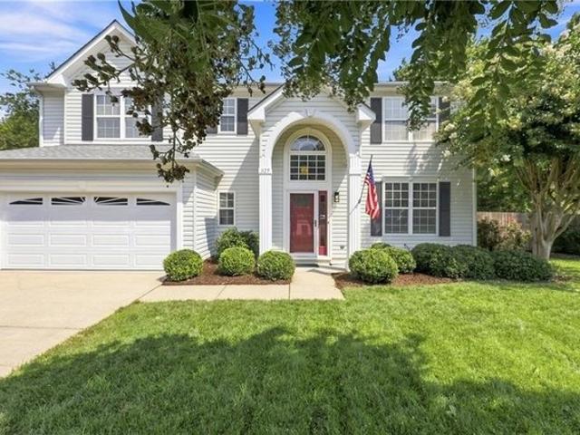 325 Calvary Way, Smithfield, VA 23430